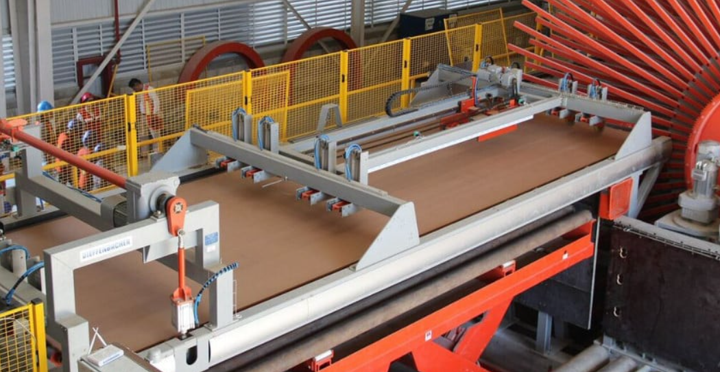 How Laminate Flooring Is Made: Production Process Explained - BAIER FLOOR